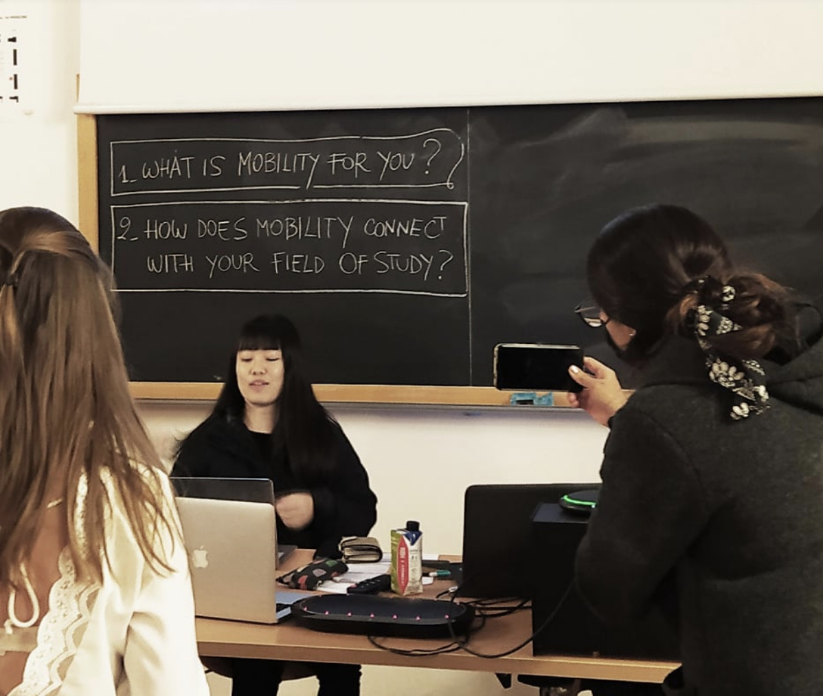 Active learning goes mobile - 2021 - Mobility and Humanities